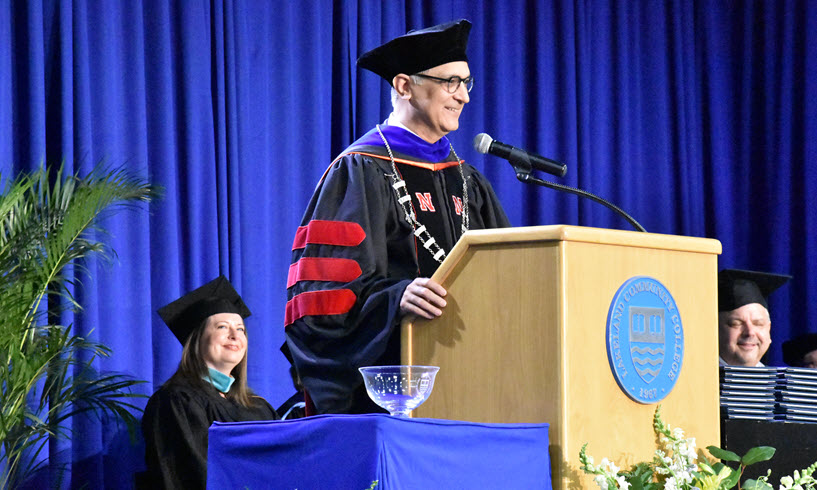 LAUNCH - Lakeland Community College's new president addressed graduates ...